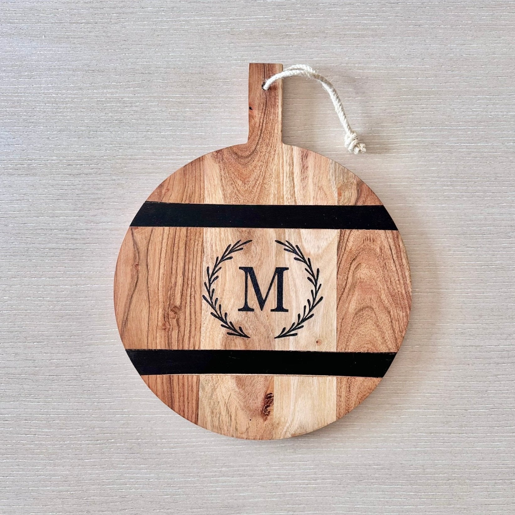 12" Round Natural Board w/Two Black Stripes – Cat's Meow Personalized Gifts